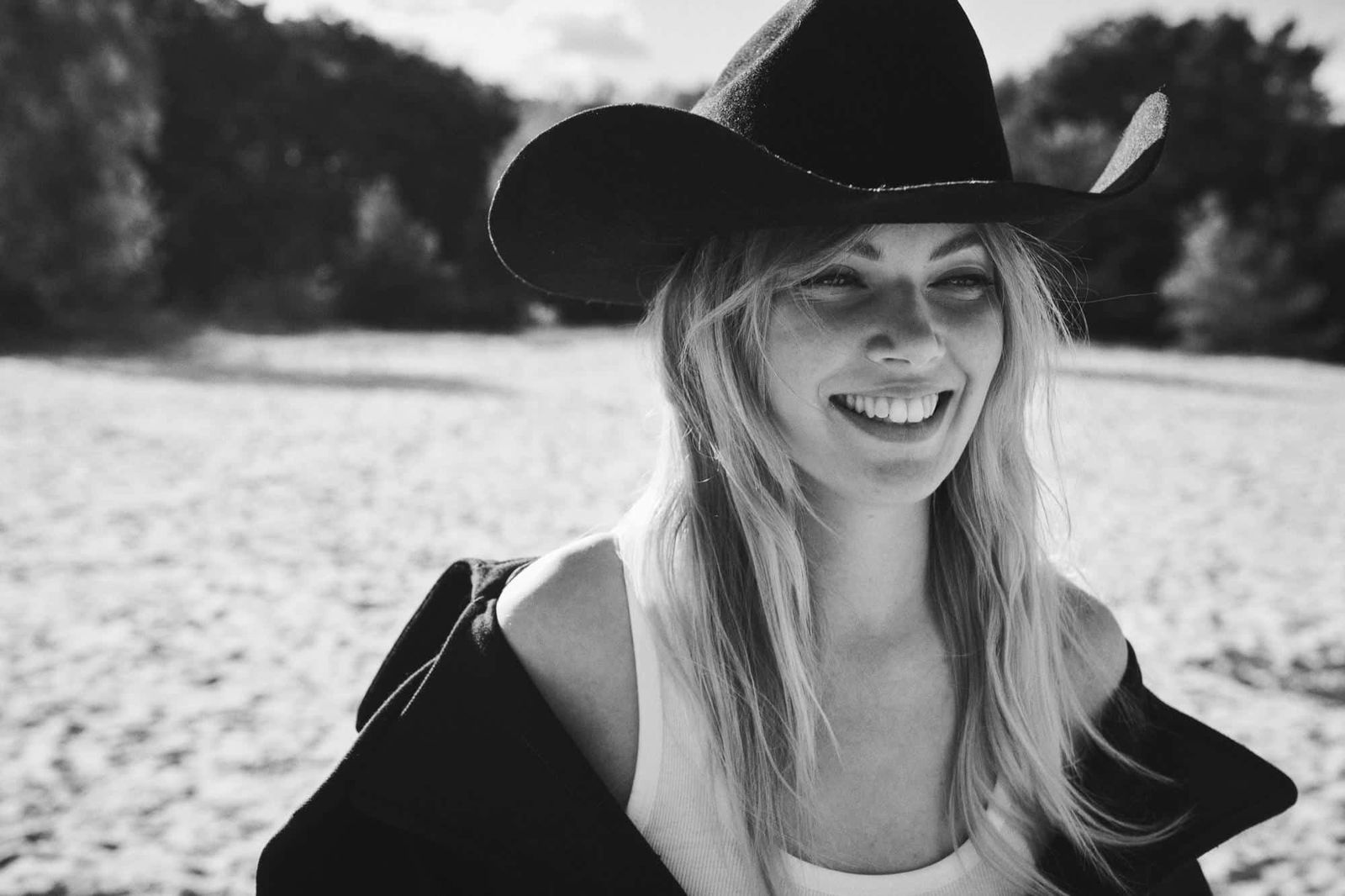 Hannah Mae over haar nieuwe single 'Wacht Op Mij' | NPO Radio 5